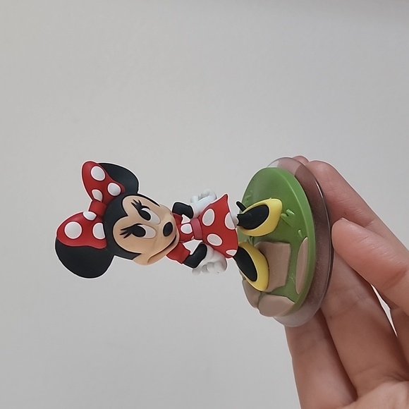 Disney | Other | Disney Infinity Minnie Mouse Figurenwot | Poshmark